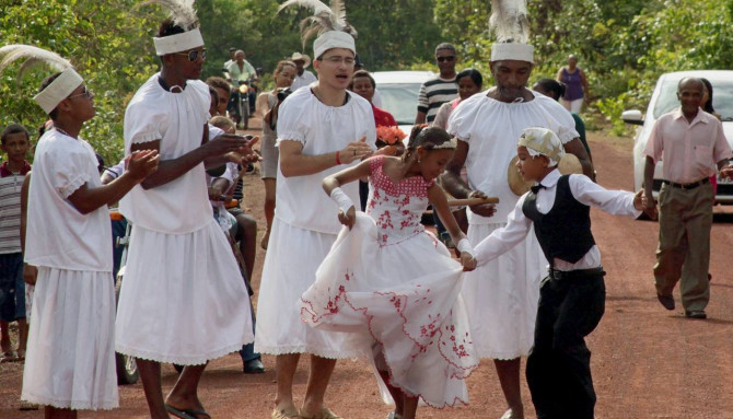 Comunidades de St. Rosa mantêm tradição do congado