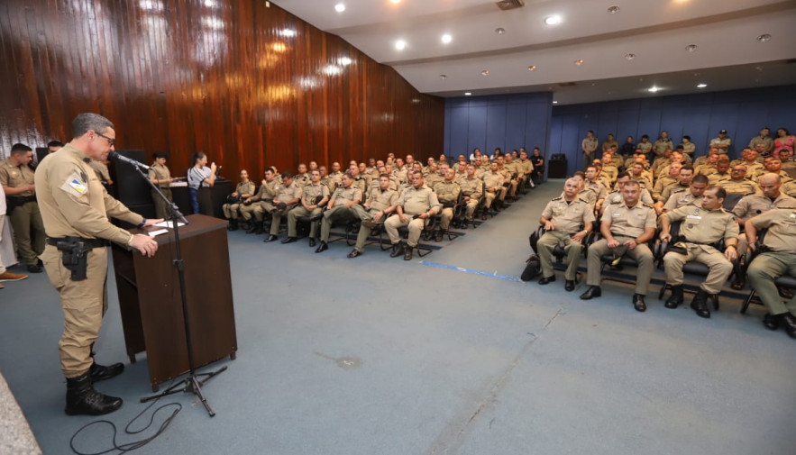 Curso de Habilitação de Oficiais da Administração, Músicos e da Saúde ...