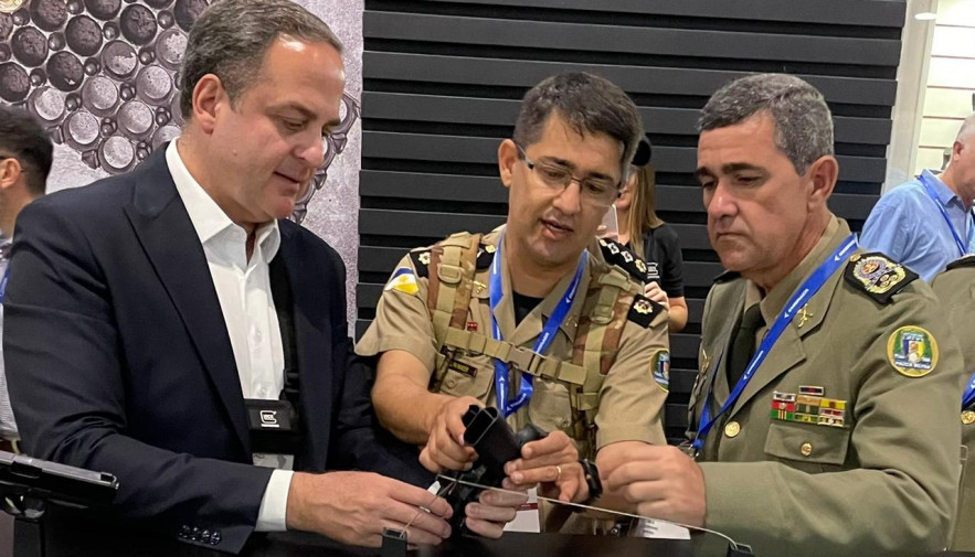 Comandante-Geral da PMTO participa da maior feira de defesa e segurança ...