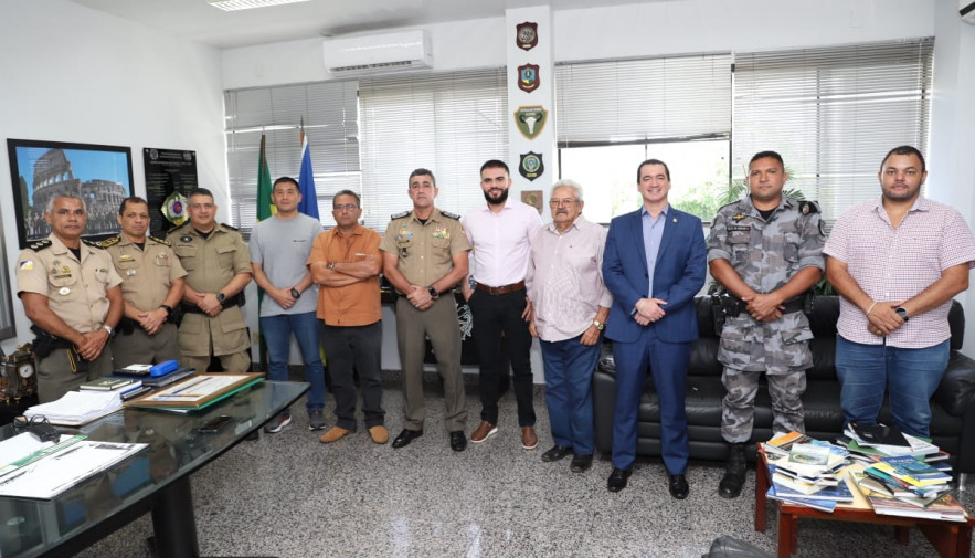 Polícia Militar recebe o comandante da Rota da PMSP para aula inaugural ...